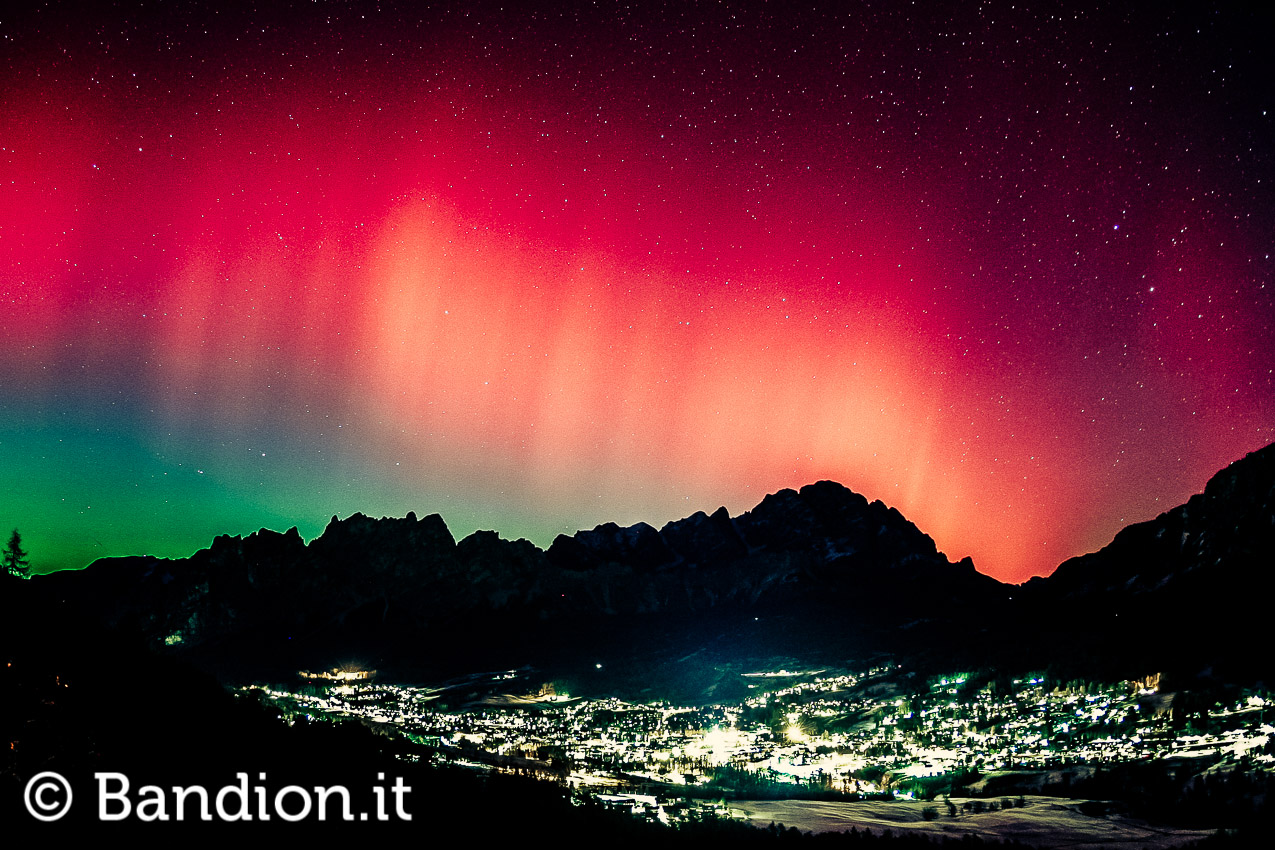 Aurora boreale a Cortina d'Ampezzo - Dolomiti